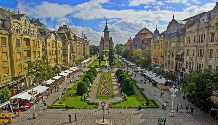 Érdekes dolgokat jósol a temesvári programigazgató - Librarius.hu