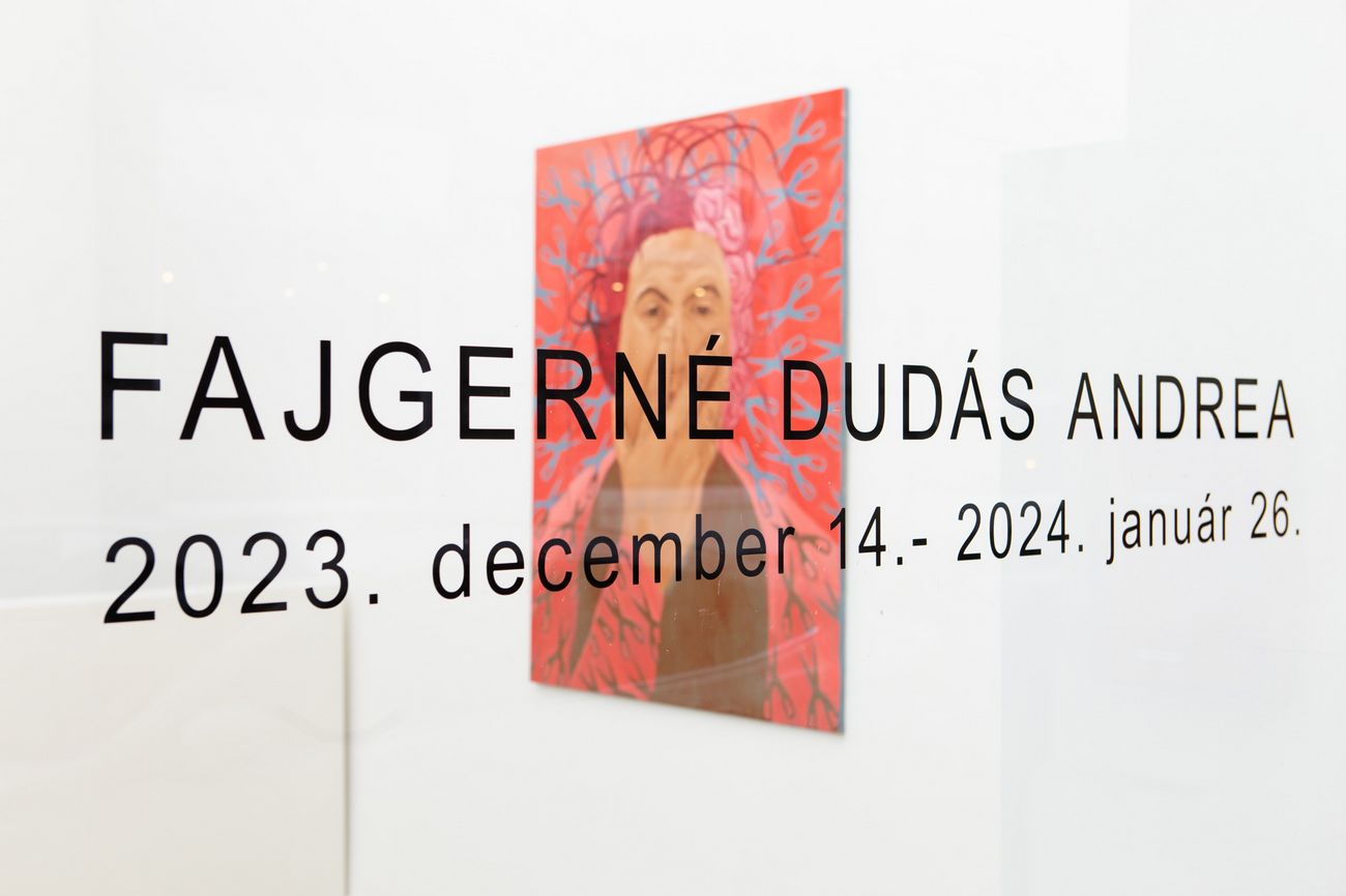 A kezdetek óta a saját testemet festem, gyakran ruha nélkül ...